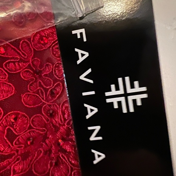 Faviana | Dresses | Nwt Gorgeous Faviana Prom Gown Red Satin And ...